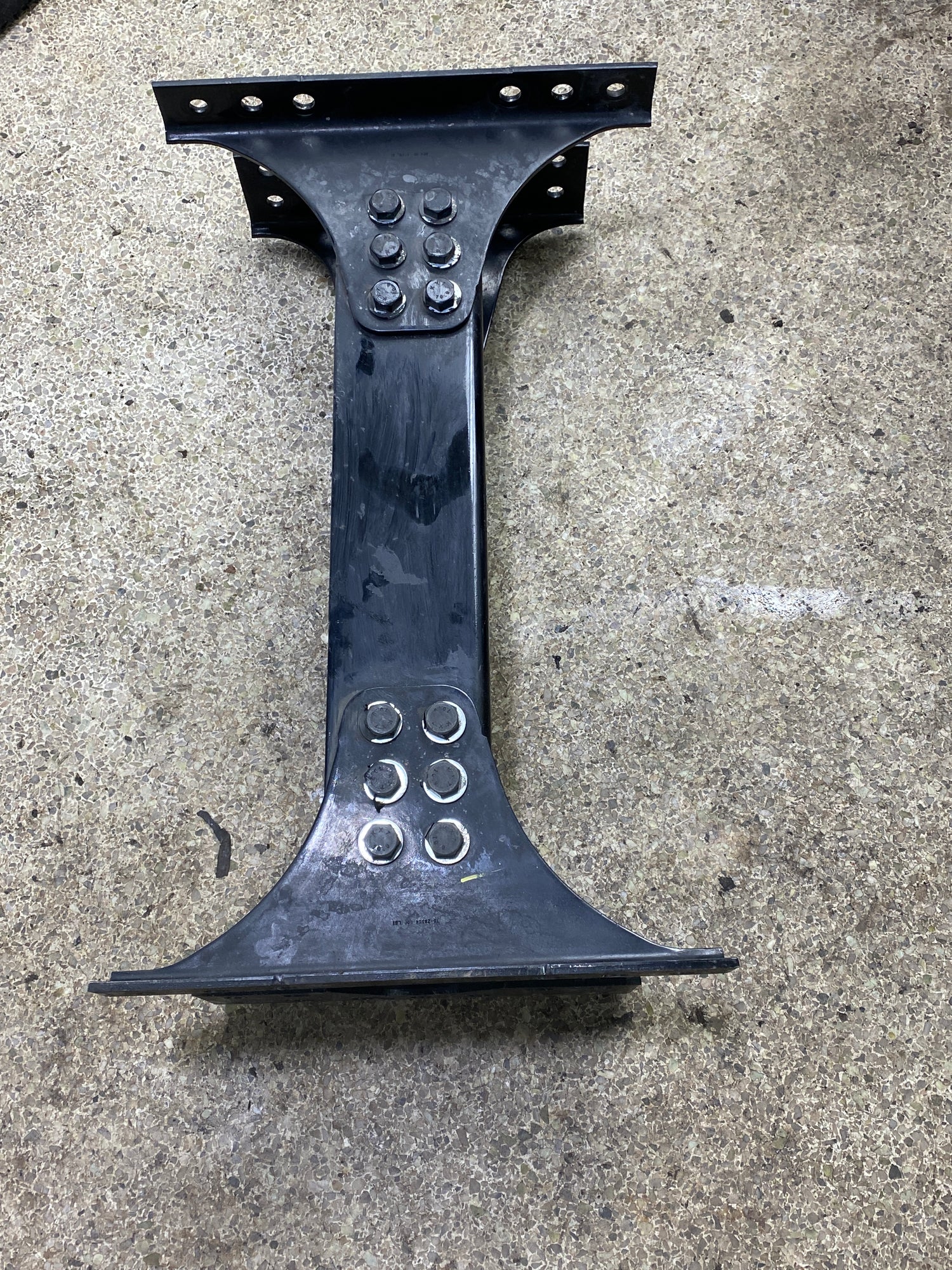 15-28356-001 Genuine Freightliner Rear Suspension Crossmember – Second ...