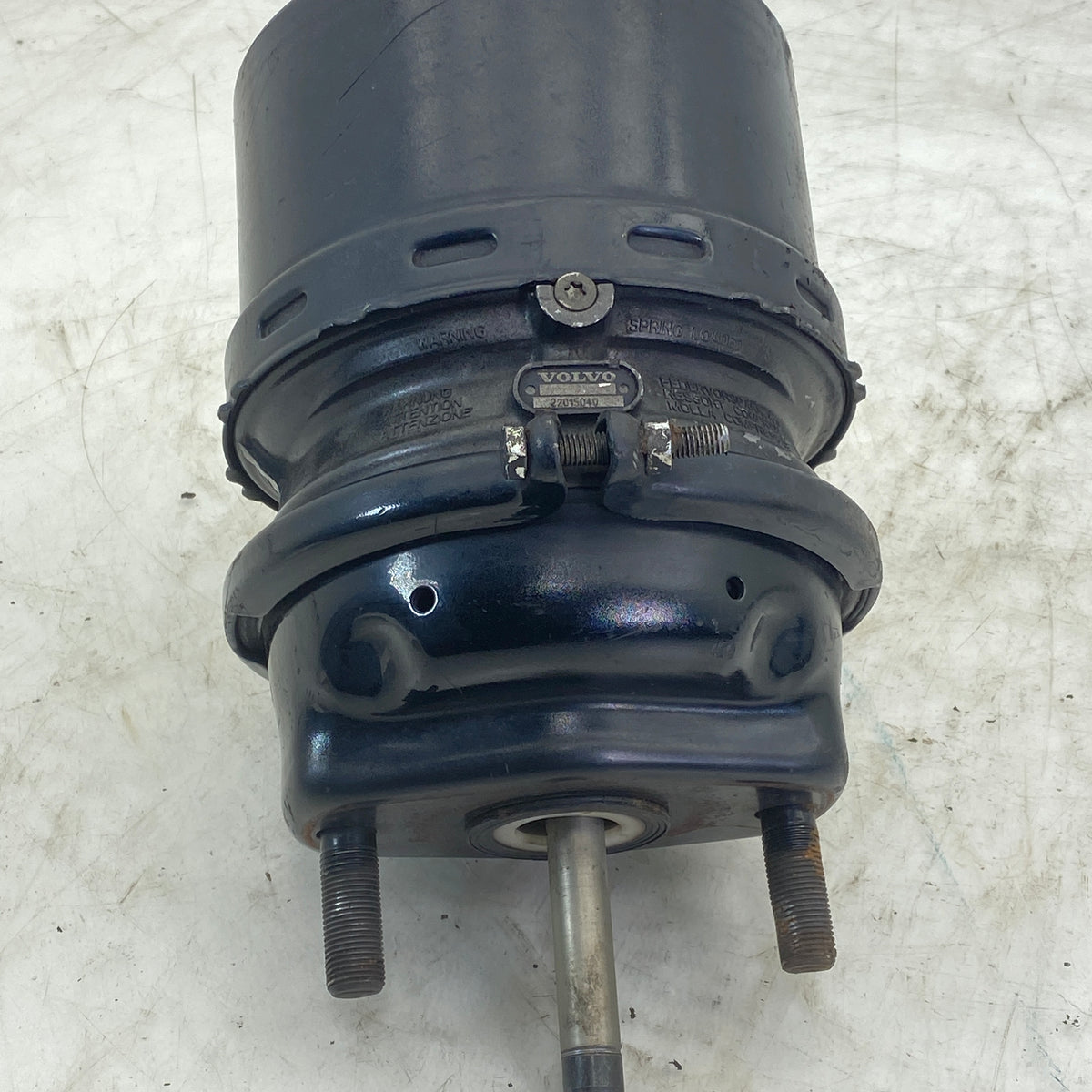 22015040 Genuine Volvo Air Brake Chamber – Second Truck Parts