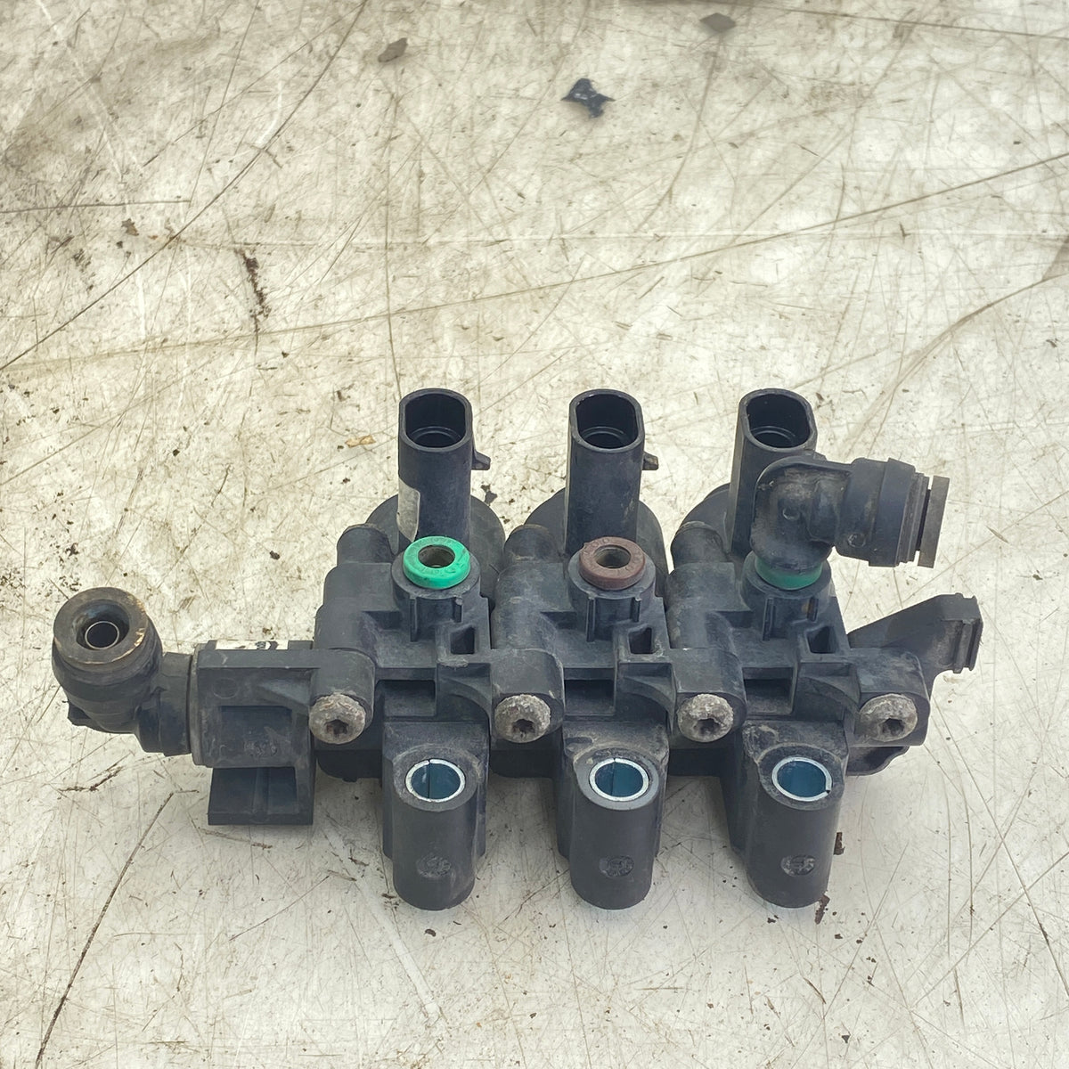 K062930 Genuine Bendix Air Valve – Second Truck Parts