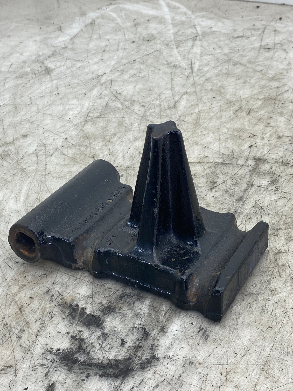 R16-20848-000 Genuine Freightliner Front Suspension Axle Stop – Second ...