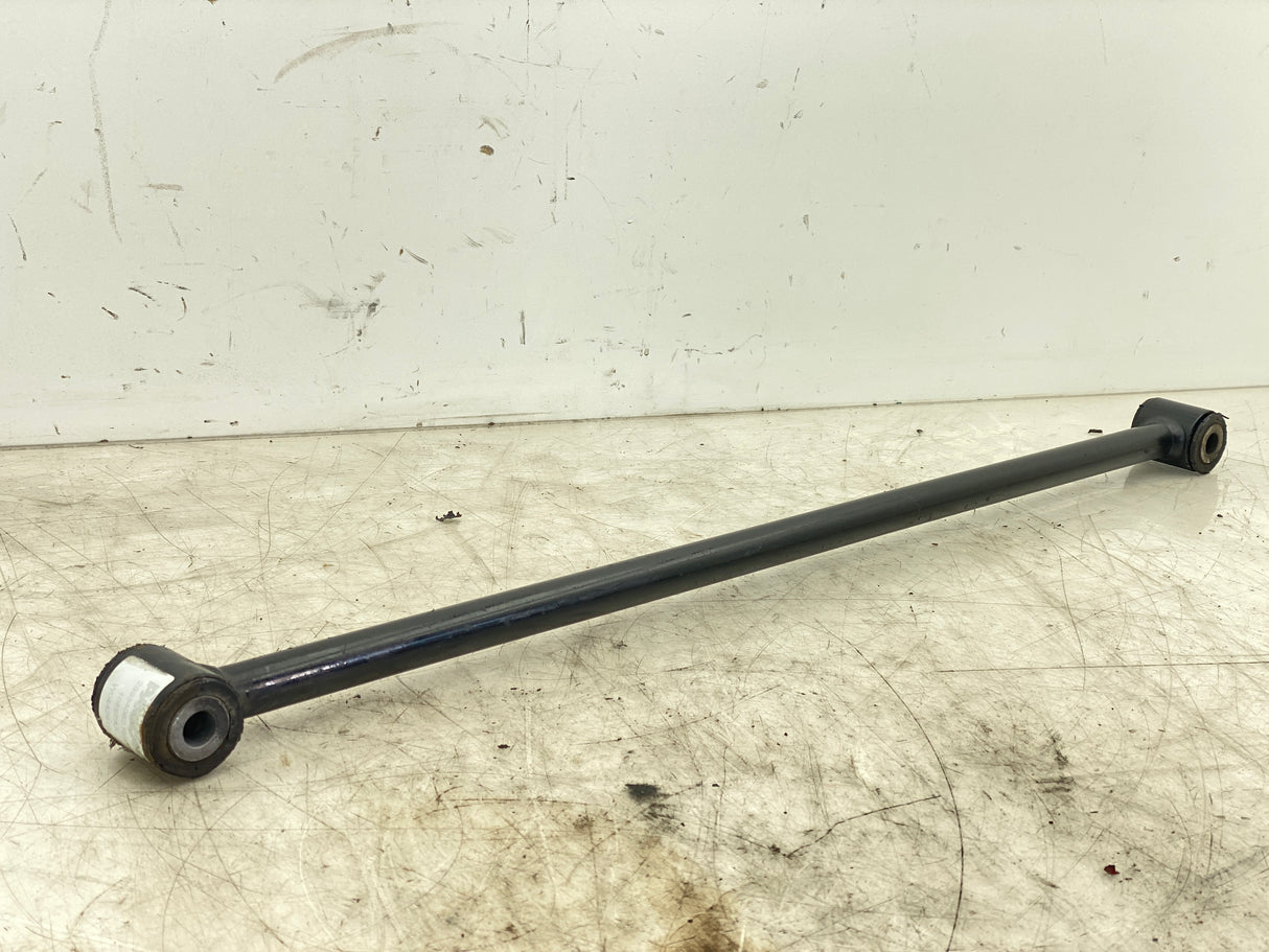 29934032 Genuine Paccar Torque Rod 33" – Second Truck Parts