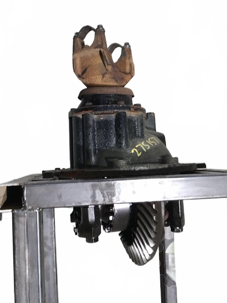 Complete Rear Carrier Assembly with power divider / meritor RD20145 ...