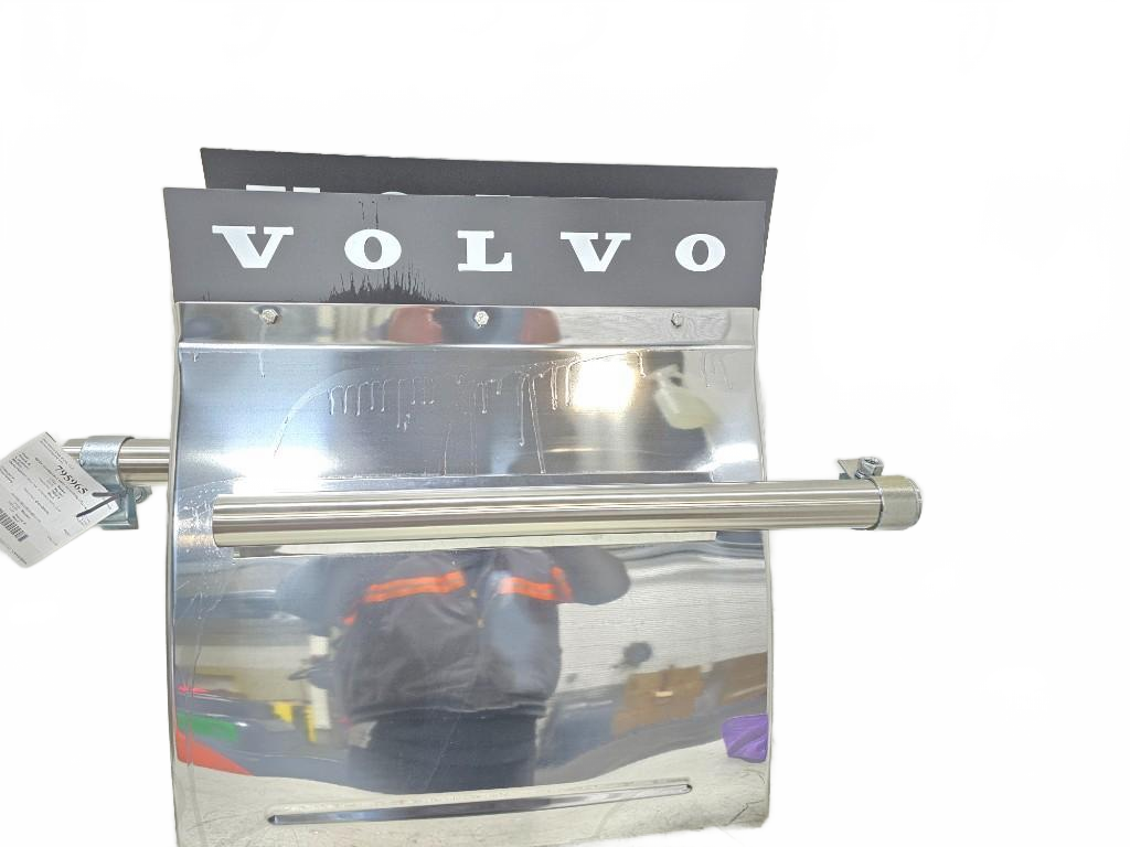 Volvo Rear 1/4 fenders OEM 24408085 – Second Truck Parts
