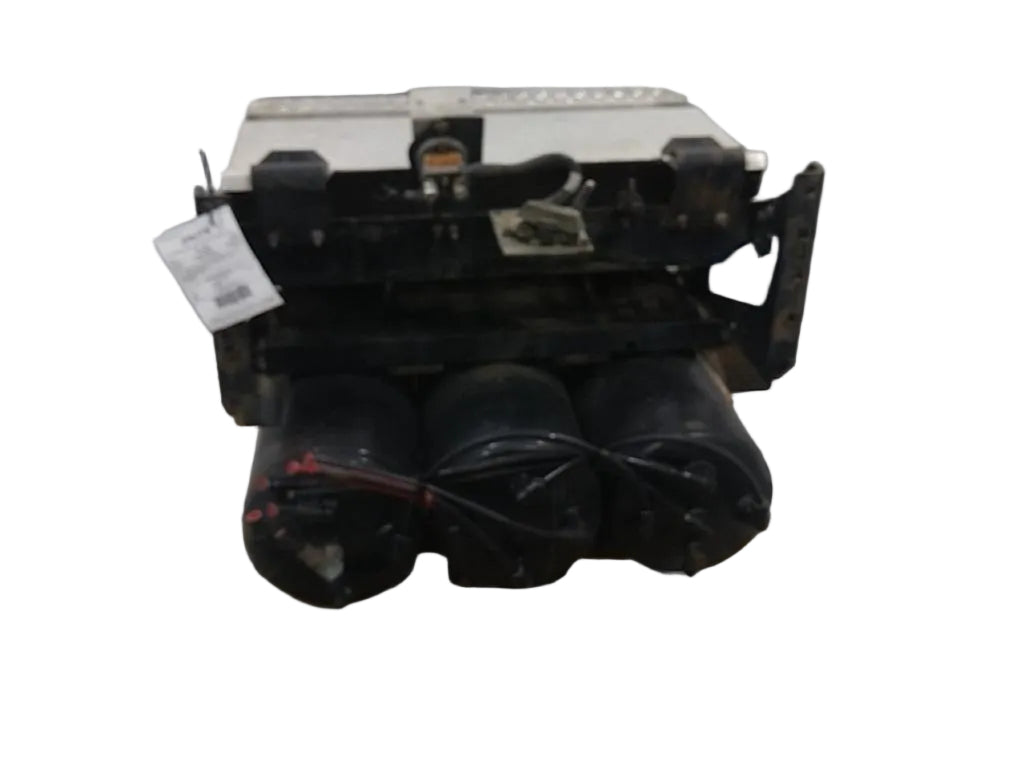 Mack Frame mounted battery box assembly with 3 steel air tanks OEM ...